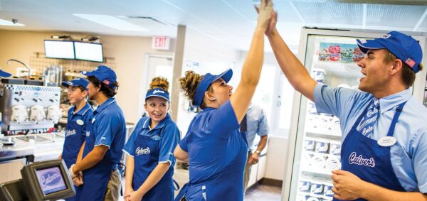 ¿Cómo debe ser el Uniforme para Repartidores? – Redacción